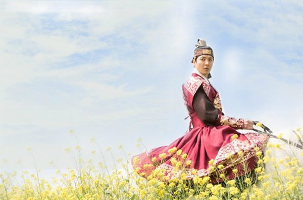 Thwarted kisses and rom-com hijinks in Seven Day Queen » Dramabeans ...