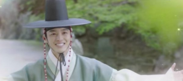 Thwarted kisses and rom-com hijinks in Seven Day Queen » Dramabeans ...