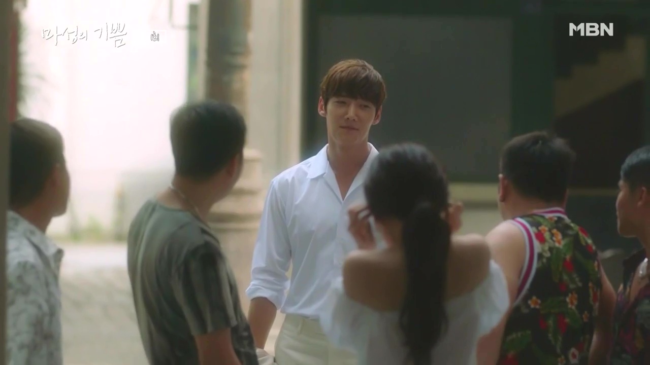Devilish Joy: Episode 1 » Dramabeans Korean drama recaps