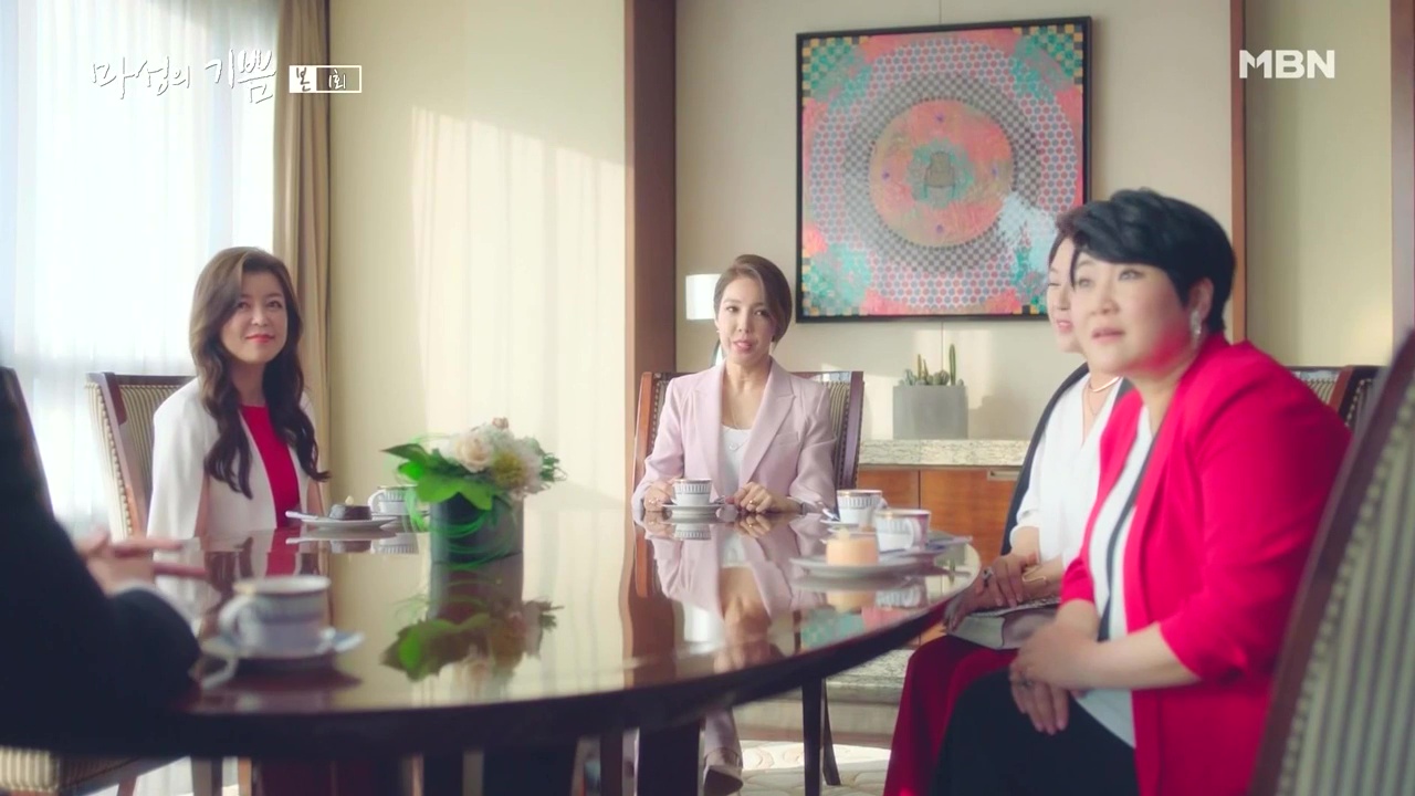 Devilish Joy: Episode 1 » Dramabeans Korean drama recaps