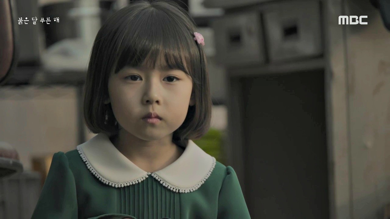 Red Moon Blue Sun: Episodes 3-4 » Dramabeans Korean drama recaps