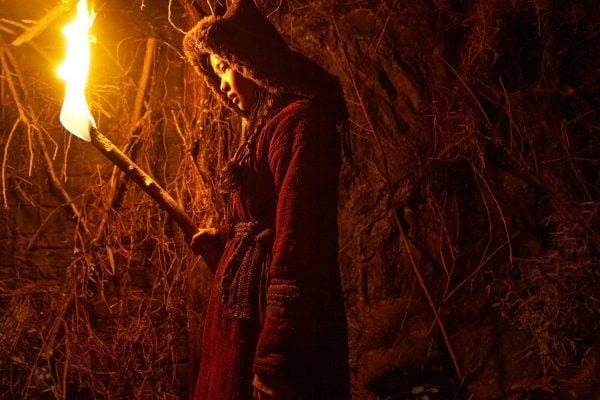 Jeon Ji-hyun holds the key to resurrection in Kingdom - Ashin of the ...