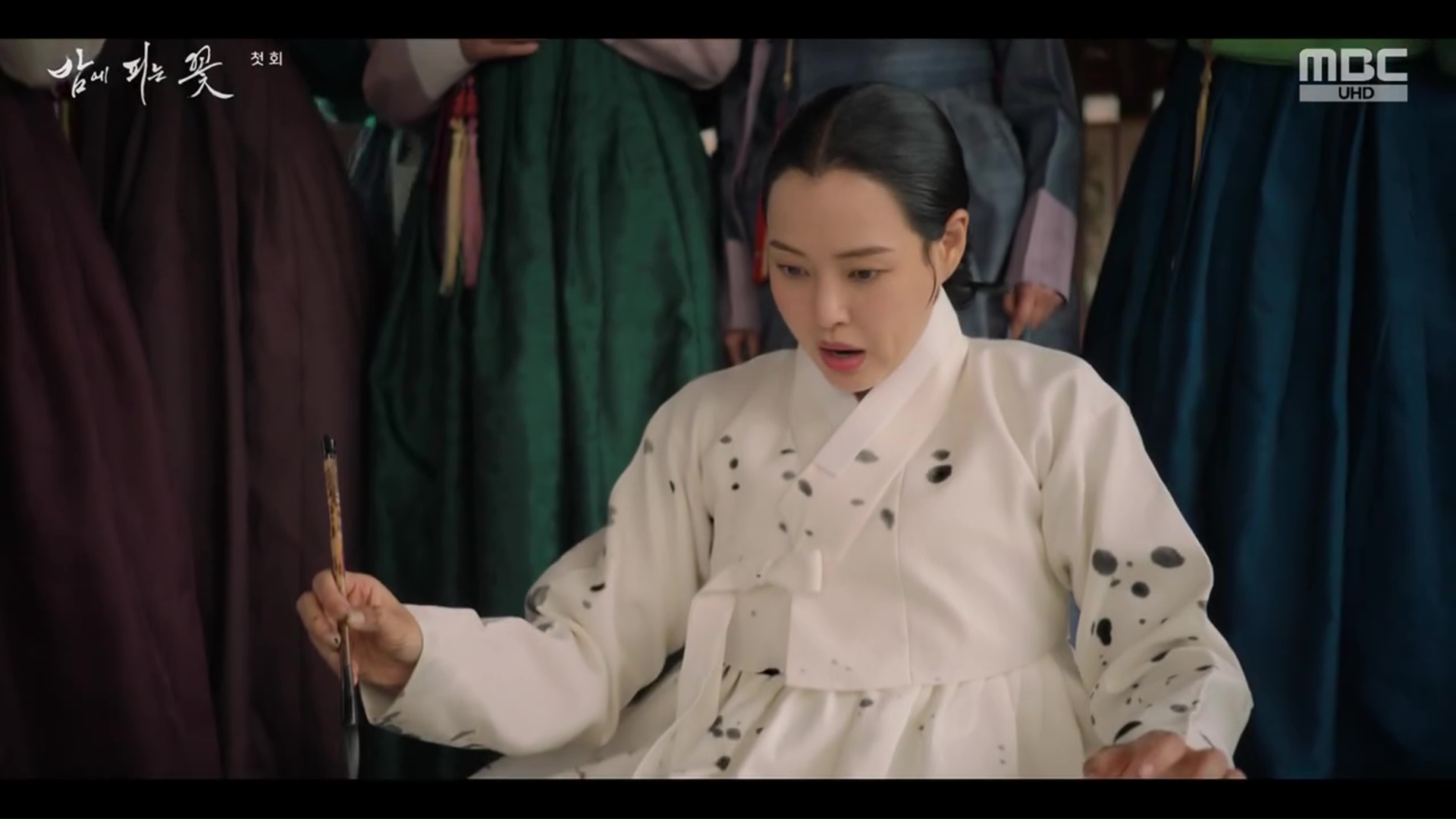Knight Flower: Episodes 1-2 » Dramabeans Korean drama recaps