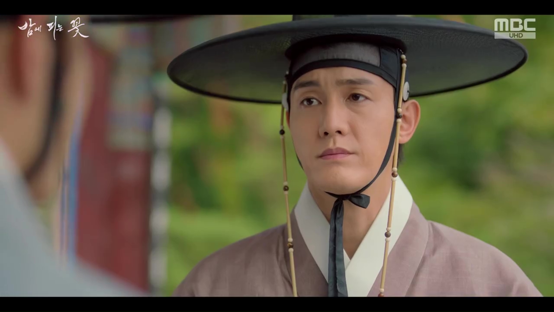Knight Flower: Episodes 1-2 » Dramabeans Korean drama recaps