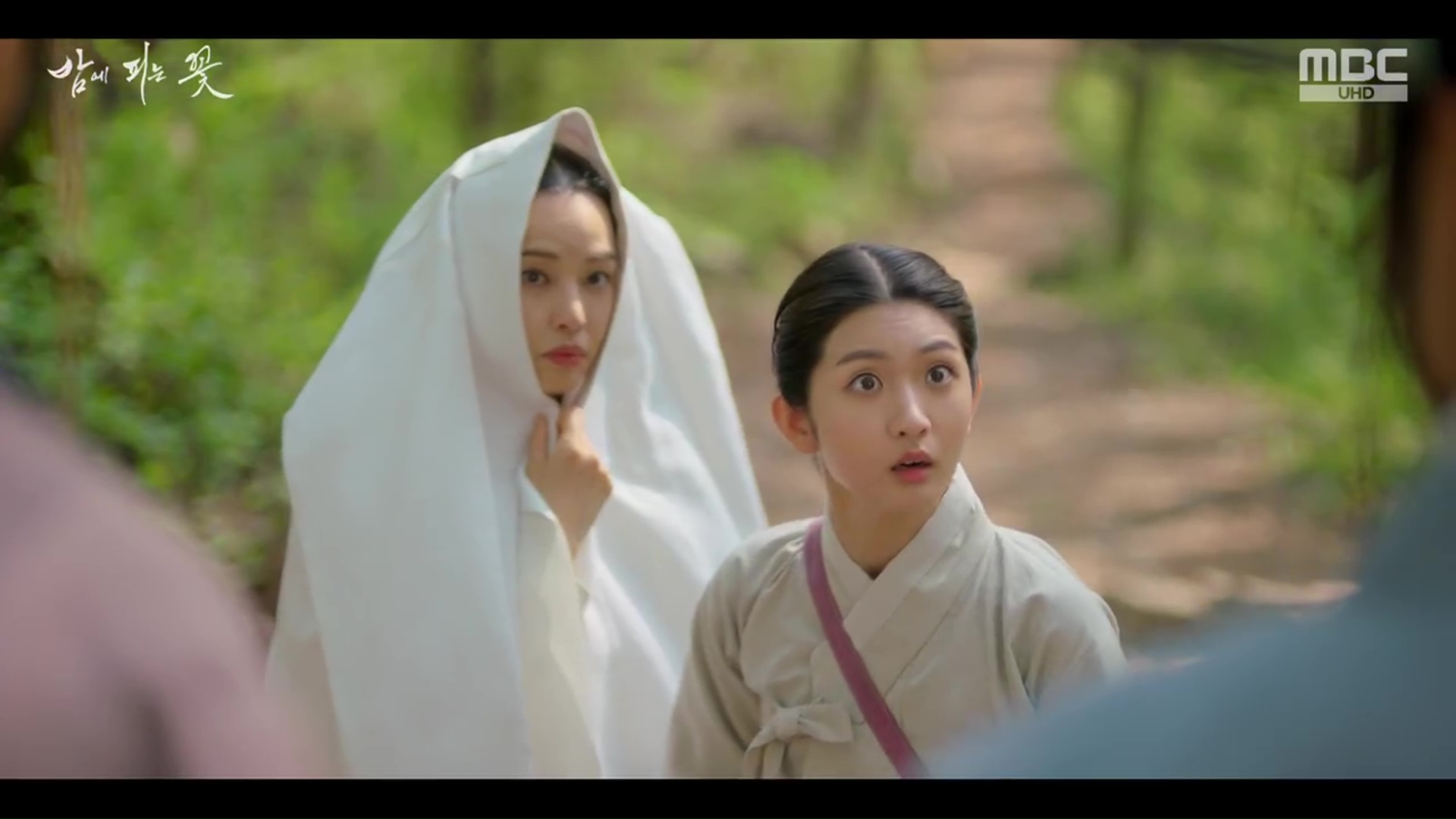 Knight Flower: Episodes 3-4 » Dramabeans Korean drama recaps