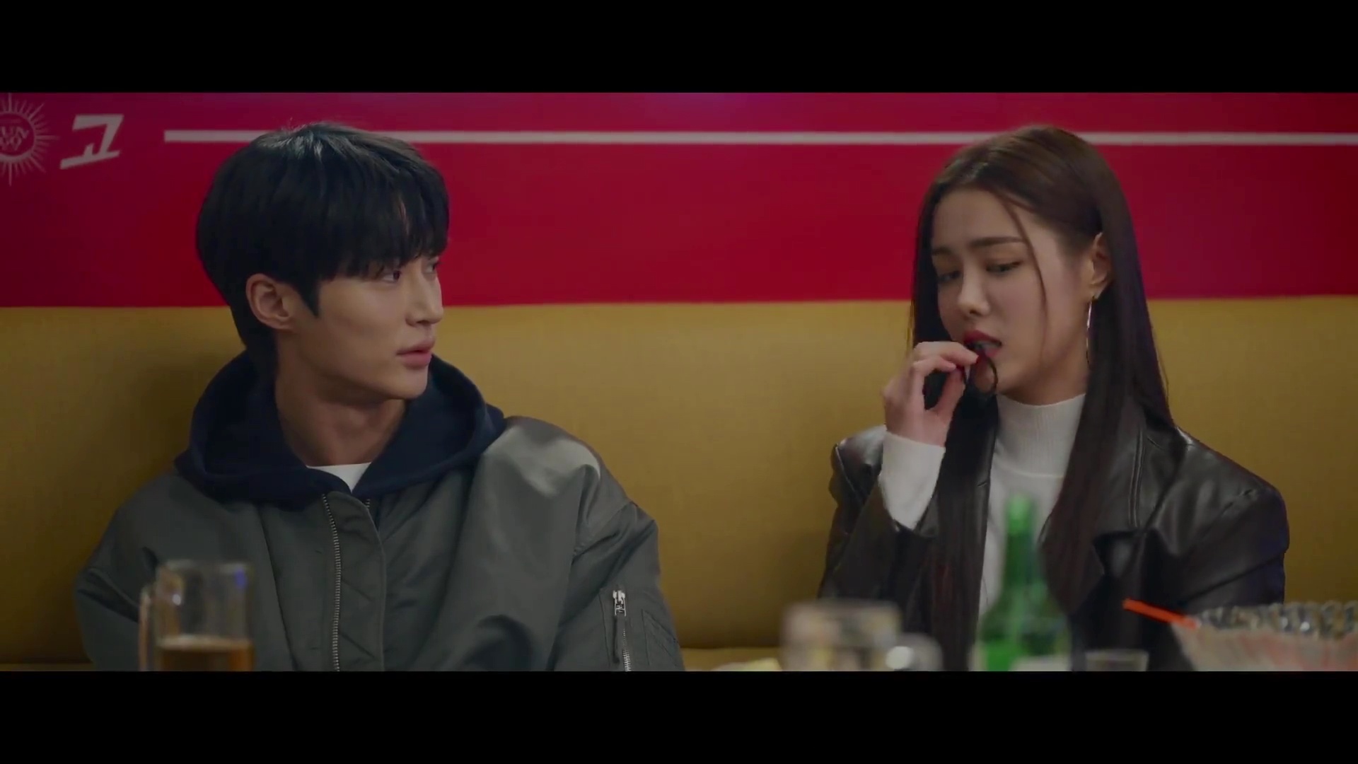 Lovely Runner: Episodes 9-10 » Dramabeans