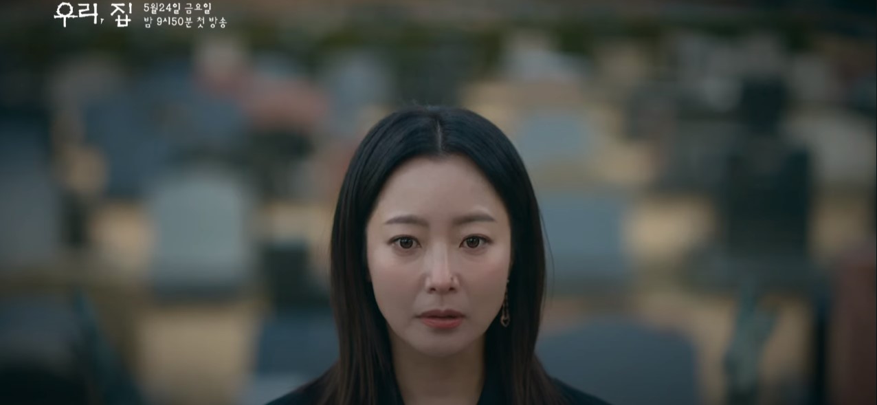 Kim Hee-sun and Lee Hye-young fall into a Bittersweet Hell