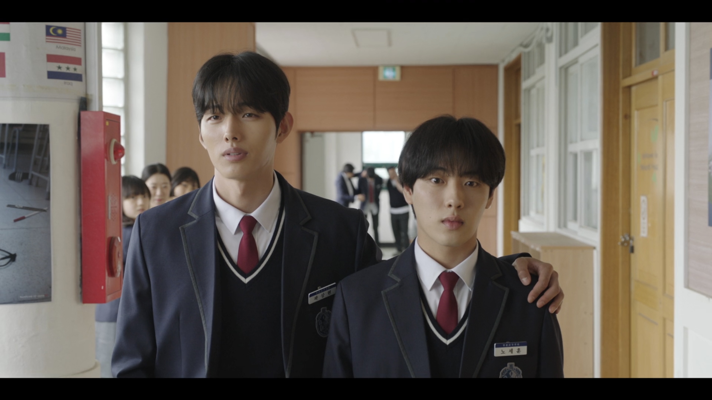 I Am a Running Mate: Episode 1 (First Impressions) » Dramabeans